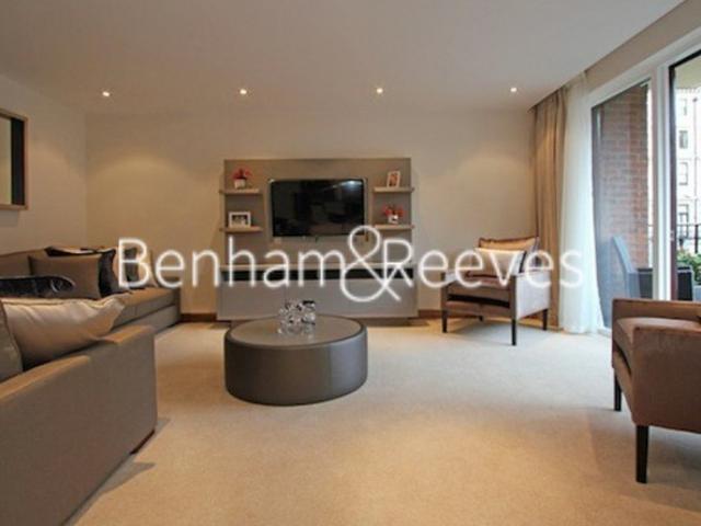 2 Bedroom flat to rent in Kingston House South, Knightsbridge, SW7