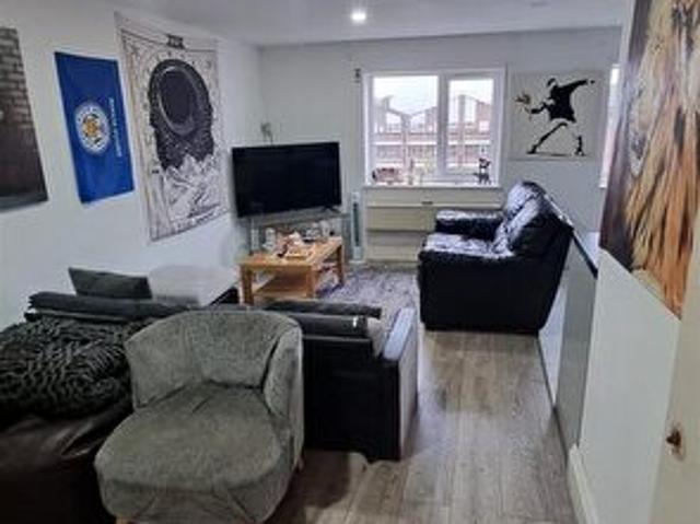 2 Bedroom Flat To Rent In Launceston Road, Wigston, LE18