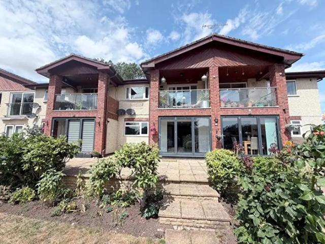 2 Bedroom Flat To Rent In Leicester Road, Hinckley, LE10
