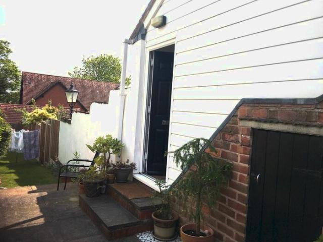 2 Bedroom Flat To Rent In Lichfield Road, Sutton Coldfield, B74