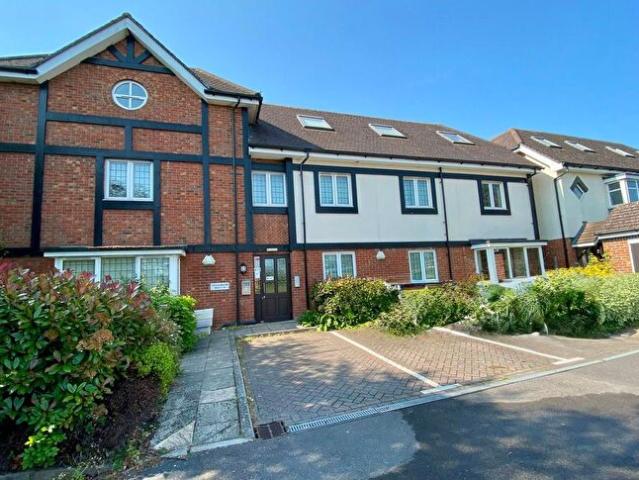 2 Bedroom Flat To Rent In London Road, Headington, OX3