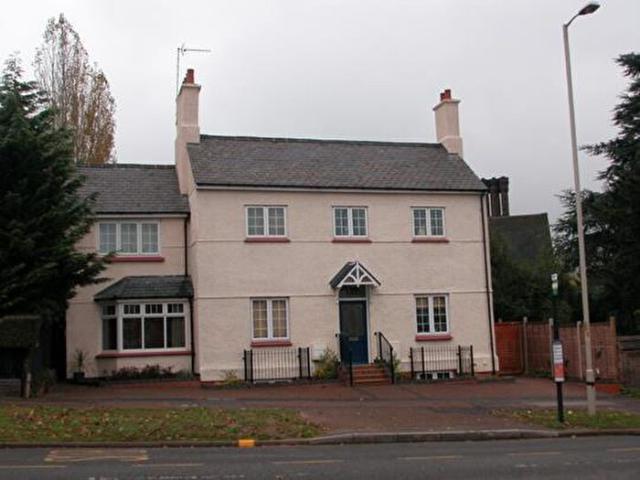 2 Bedroom Flat To Rent In London RoadKetteringNorthants, NN15