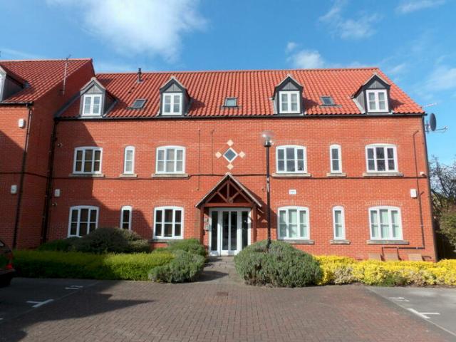 2 Bedroom Flat To Rent In Long Acre, Bingham, NG13