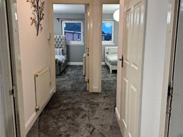 2 Bedroom Flat To Rent In Paisley Road West, Glasgow, G51