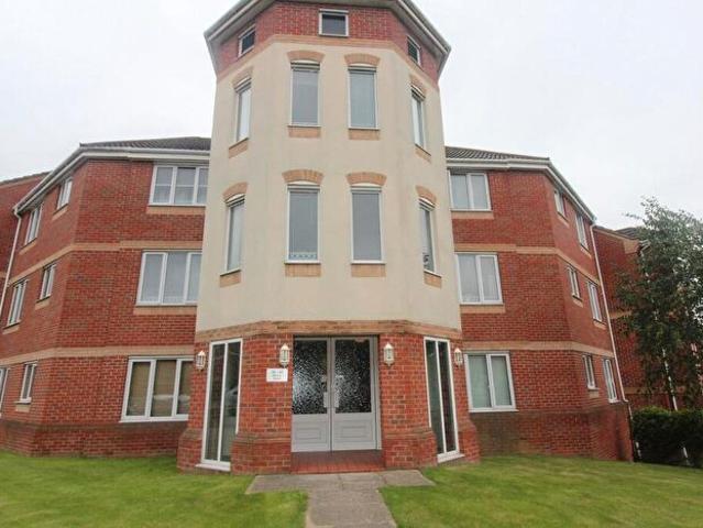 2 Bedroom Flat To Rent In Pavior Road, Bestwood, Nottingham, NG5