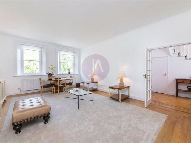 2 bedroom Flat to rent in Pont Street, London, Knightsbridge, SW1X