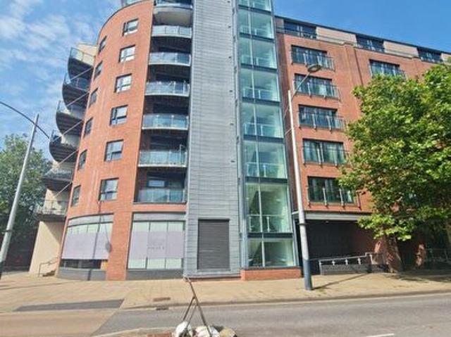 2 Bedroom Flat To Rent In Princess Way, Swansea, SA1