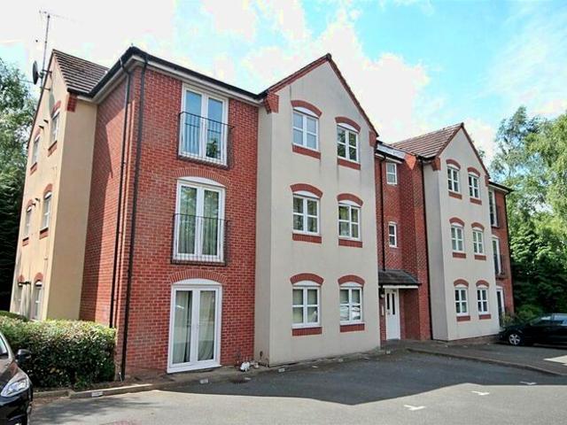 2 Bedroom Flat To Rent In Quarry Hill, Wilnecote, Tamworth, Staffordshire, B77