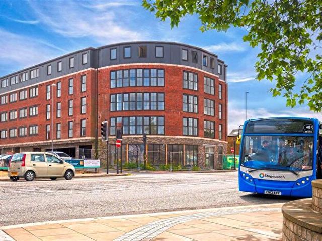2 Bedroom Flat To Rent In Queen Street, Kettering, NN16