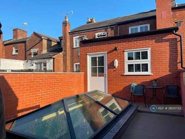 2 Bedroom Flat To Rent In Regent St, Leamington Spa, CV32