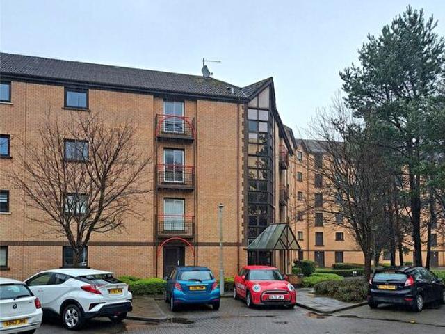 2 Bedroom Flat To Rent In Riverview Drive, Glasgow, G5