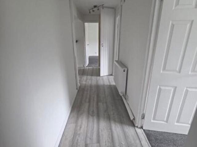 2 Bedroom Flat To Rent In Rowan Road, Cumbernauld, G67