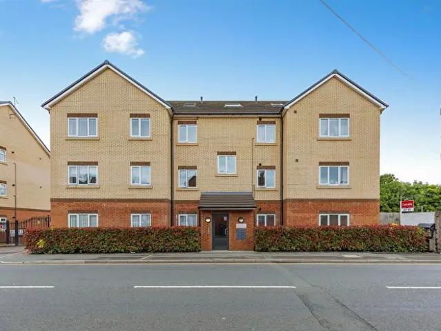 2 Bedroom Flat To Rent In St Andrews Road, NN2