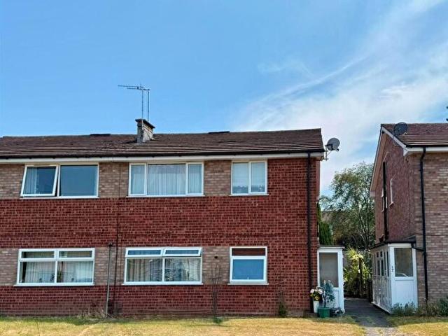 2 Bedroom Flat To Rent In Stourton Close, Birmingham, B93