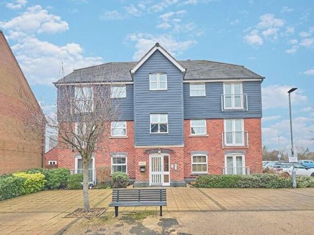 2 Bedroom Flat To Rent In Swallow Court, Long Meadow Drive, Hinckley, LE10