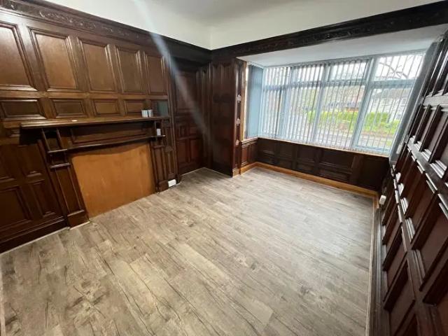 2 Bedroom Flat To Rent In Saffron Lane, Leicester, LE2