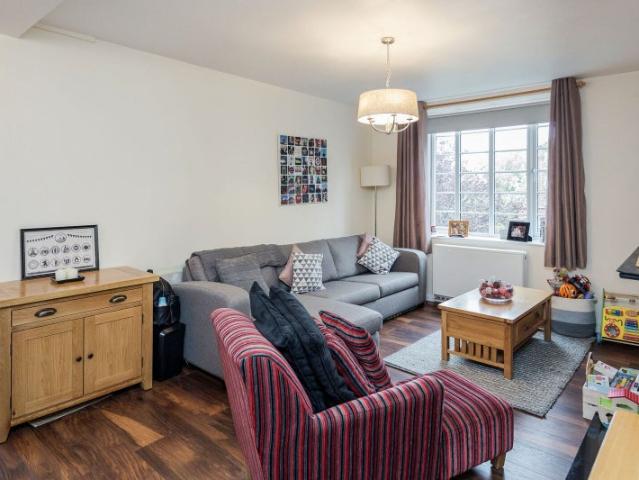 2 Bedroom Flat to Rent in SE16