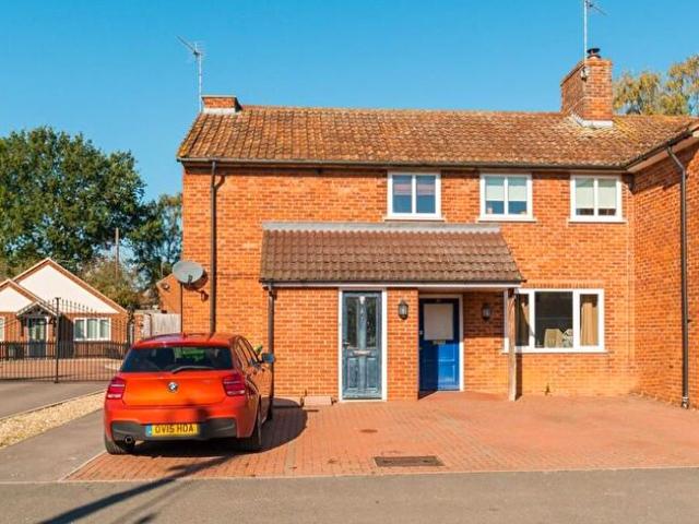 2 Bedroom Flat To Rent In Sellwood Road, Abingdon, OX14