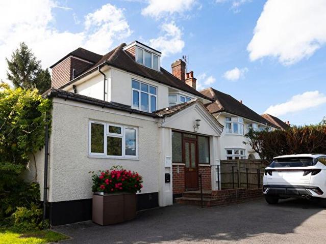 2 Bedroom Flat To Rent In Short Term Let, Third Acre Rise, Oxford, OX2