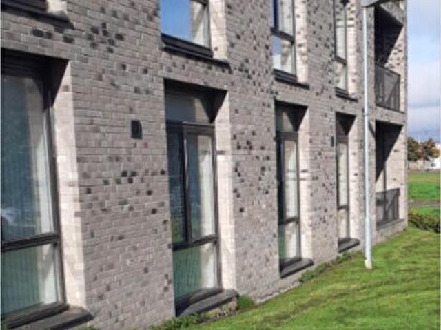 2 Bedroom Flat To Rent In, Skene Close, G51