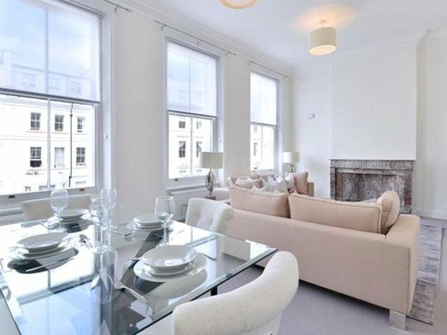 2 bedroom Flat to rent in Somerset Court, 79 81 Lexham Gardens, London, Earls Court, W8
