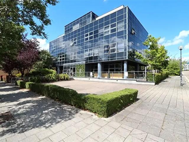 2 Bedroom Flat To Rent In South Row, Central Milton Keynes, MK9