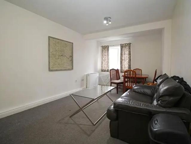 2 Bedroom Flat To Rent In Sovereign Court, Victoria Street, Loughborough, LE11