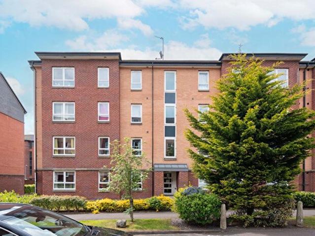 2 Bedroom Flat To Rent In Springfield Gardens, Glasgow, G31