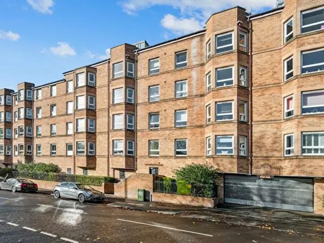 2 Bedroom Flat To Rent In Tantallon Road, Shawlands, Glasgow, G41