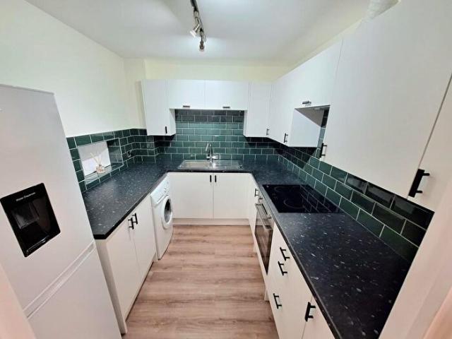 2 Bedroom Flat To Rent In Teal Wharf, Nottingham, NG7