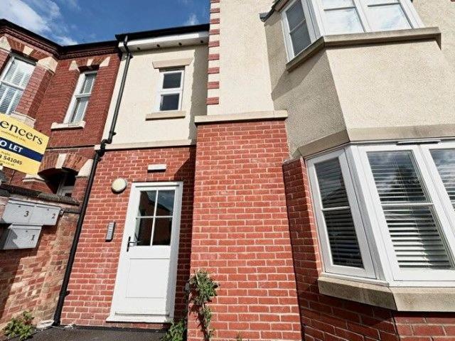 2 Bedroom Flat To Rent In Temple Street, Rugby, CV21