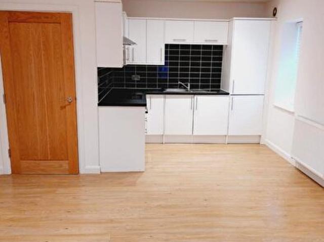 2 Bedroom Flat To Rent In Temple Street, Rugby, CV21