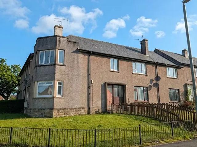 2 Bedroom Flat To Rent In The Firs, Stirling, FK7