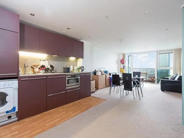 2 Bedroom Flat To Rent In The Litmus Building, Huntingdon Street, Nottingham, NG1