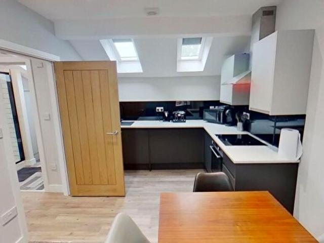 2 Bedroom Flat To Rent In The Printworks, Lake Street, Nottingham, NG7
