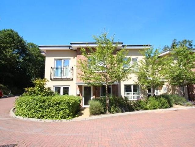 2 Bedroom Flat To Rent In Tiltman Lane, Bletchley, MK3