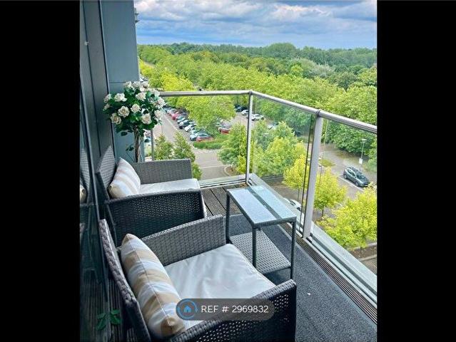 2 Bedroom Flat To Rent In Topaz House, Milton Keynes, MK9