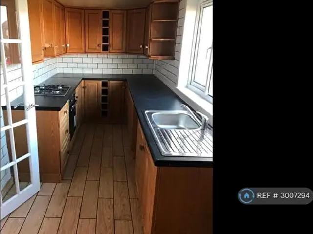 2 Bedroom Flat To Rent In Torbrex, Stirling, FK7