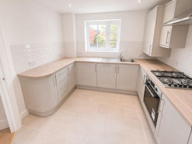 2 Bedroom Flat To Rent In Tower Road, Erdington, Birmingham, B23