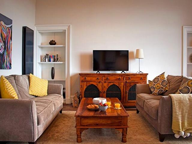 2 Bedroom Flat To Rent In Viewfield Place, Stirling, FK8
