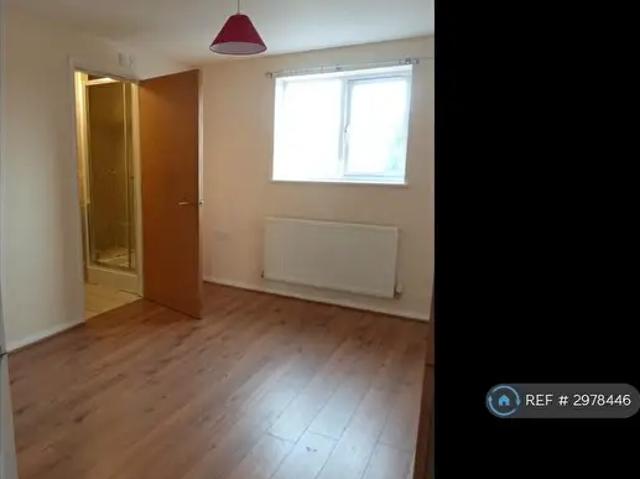 2 Bedroom Flat To Rent In Violet House, Nottingham, NG10