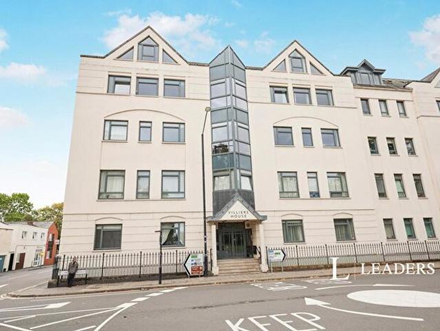 2 Bedroom Flat To Rent In Villiers House, Clarendon Avenue, CV32