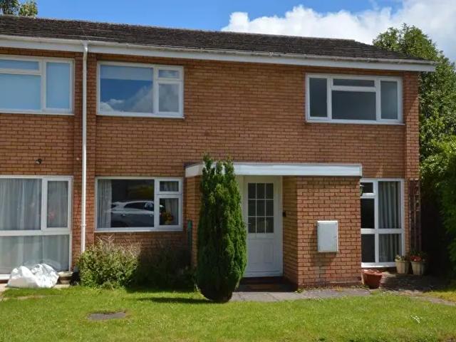 2 Bedroom Flat To Rent In Wynfield Gardens, Kings Heath, B14