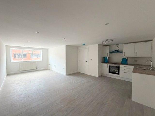 2 Bedroom Flat To Rent In Walker Avenue, Milton Keynes, MK12