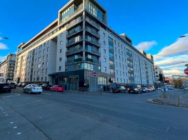 2 Bedroom Flat To Rent In, Wallace Street, P18