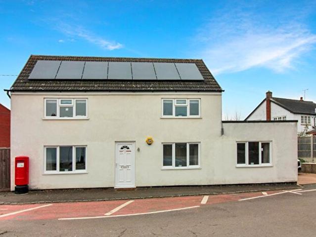 2 Bedroom Flat To Rent In Walton Road, Wavendon, Milton Keynes, Buckinghamshire, MK17