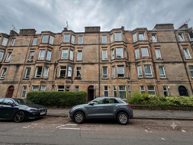2 Bedroom Flat To Rent In Wellshot Road, Tollcross, G32