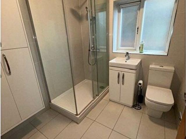 2 Bedroom Flat To Rent In West Bridgford, Nottingham, NG2