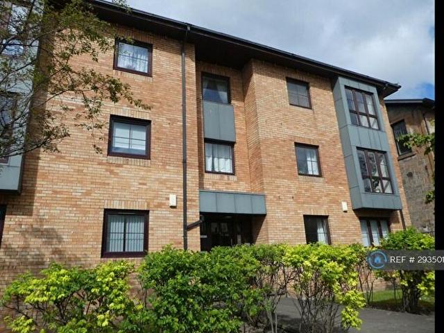 2 Bedroom Flat To Rent In Westercraigs Court, Glasgow, G31