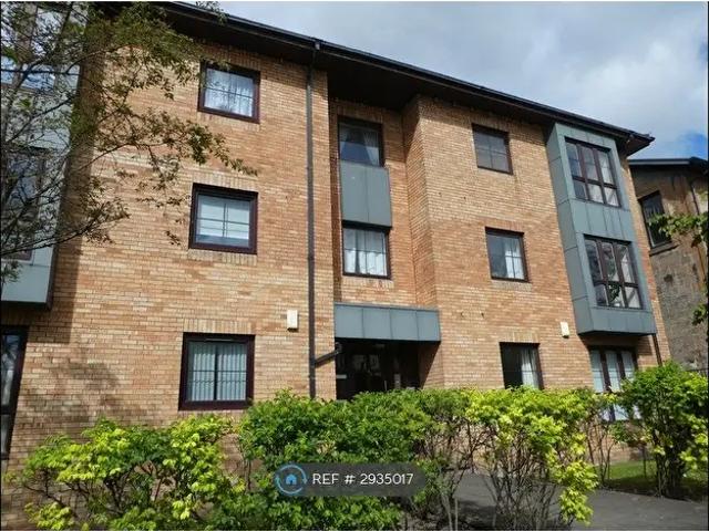 2 Bedroom Flat To Rent In Westercraigs Court, Glasgow, G31